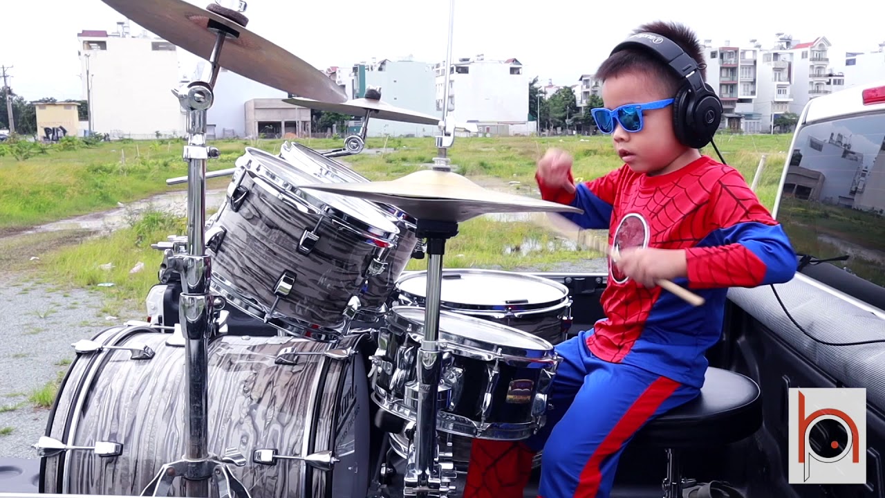 Baby boy drummer Viet Nam Huynh Kha - Billie Jean - Michael Jackson ...