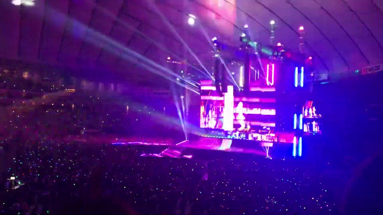 Taylor Swift【Shake it off】 reputation tour - YouTube