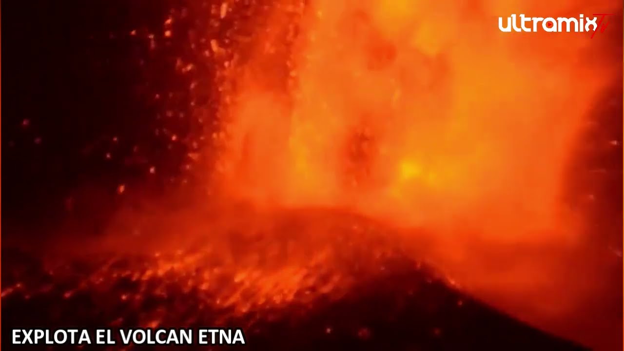 HACE 11 MINUTOS, ACABA DE EXPLOTAR EL VOLCAN ETNA, PIEDRAS Y CENIZA CAE ...