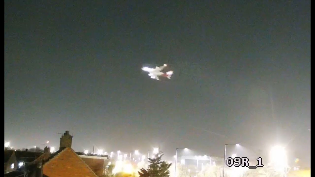 Qantas #QF2 A380 direct flight departed London to Australia tonight ...