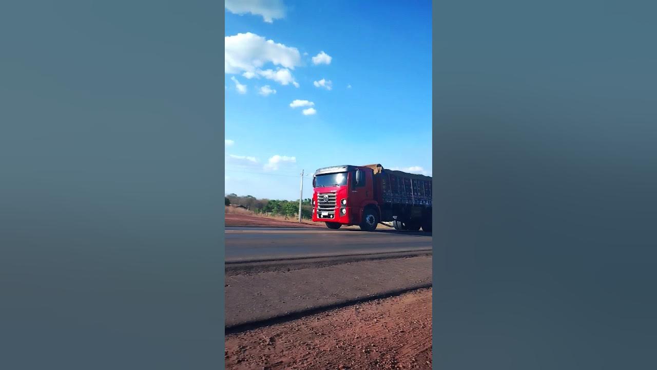 Volkswagen constellation Bob verdureiro vermelho #caminhoneiro #br222 - YouTube