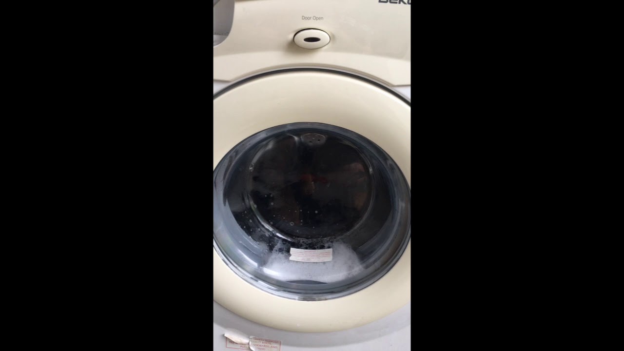 Thomas' washing machine - YouTube