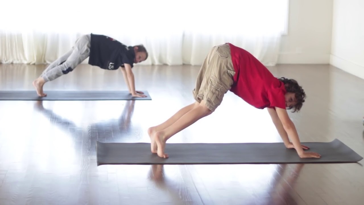 4 Minute Yoga for Kids With Fightmaster Yoga - YouTube