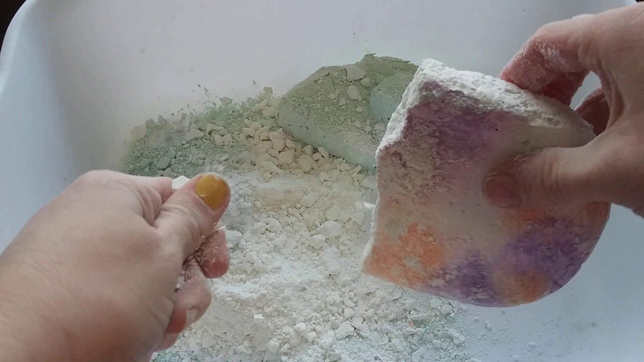 Crunchy and soft textures - YouTube