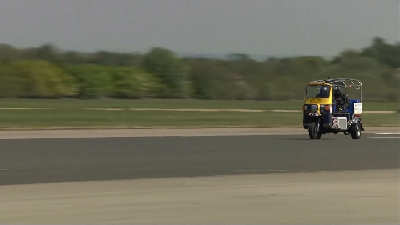 Tuk Tuk land speed record broken (fun story) (UK) - ITV London News ...