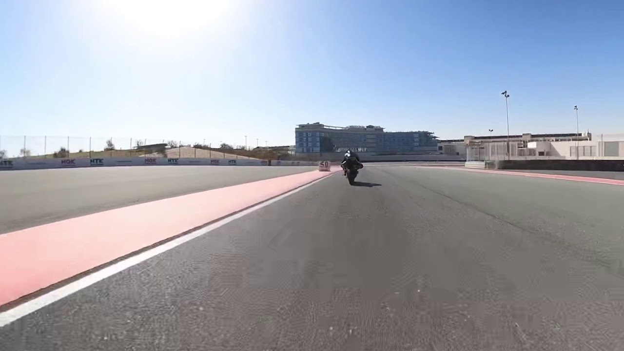 Dubai Autodrome National Circuit track day - YouTube
