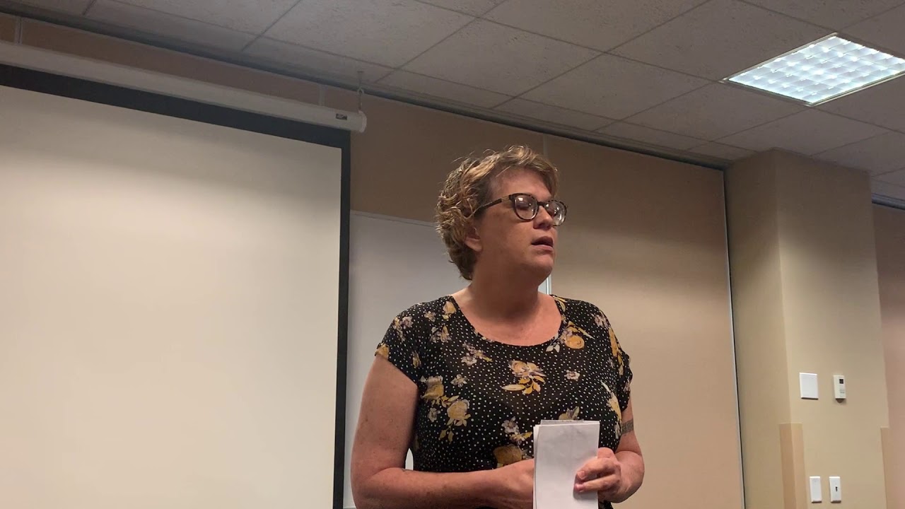 Elizabeth Hooper candidate for Auditor - YouTube