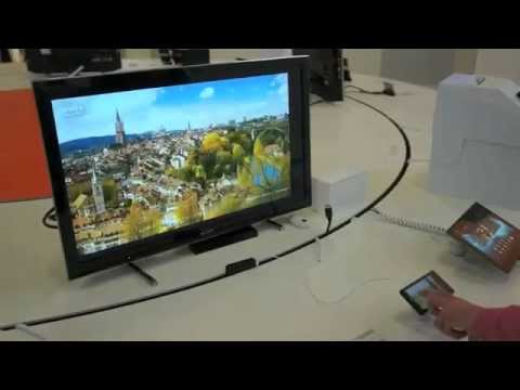 Wireless display mirroring from an Xperia T - YouTube