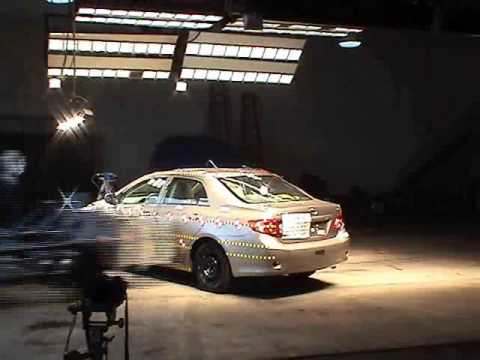 2009-2012 Toyota Corolla NHTSA crash test (NCAP): Side impact - YouTube