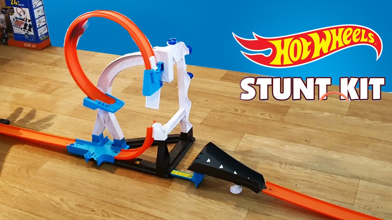 Hot Wheels Stunt Kit Track Builder sistem Long Jump High Jump Criss ...