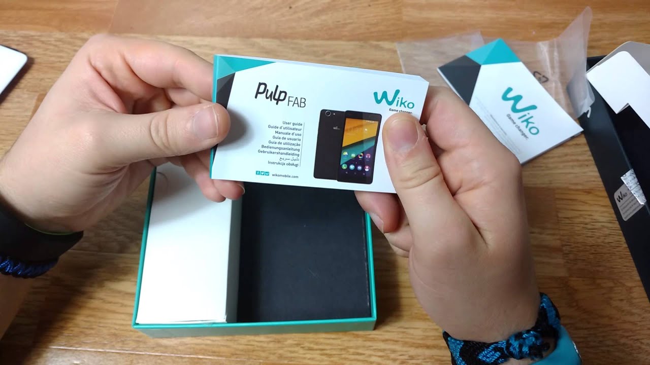 Wiko Pulp Fab Unboxing - YouTube