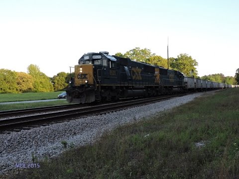 HD: CSX 8520 leads CSX W079-29 in Moreland, GA - YouTube