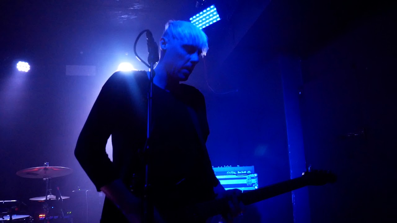 Traitrs - The Lovely Wounded - YouTube