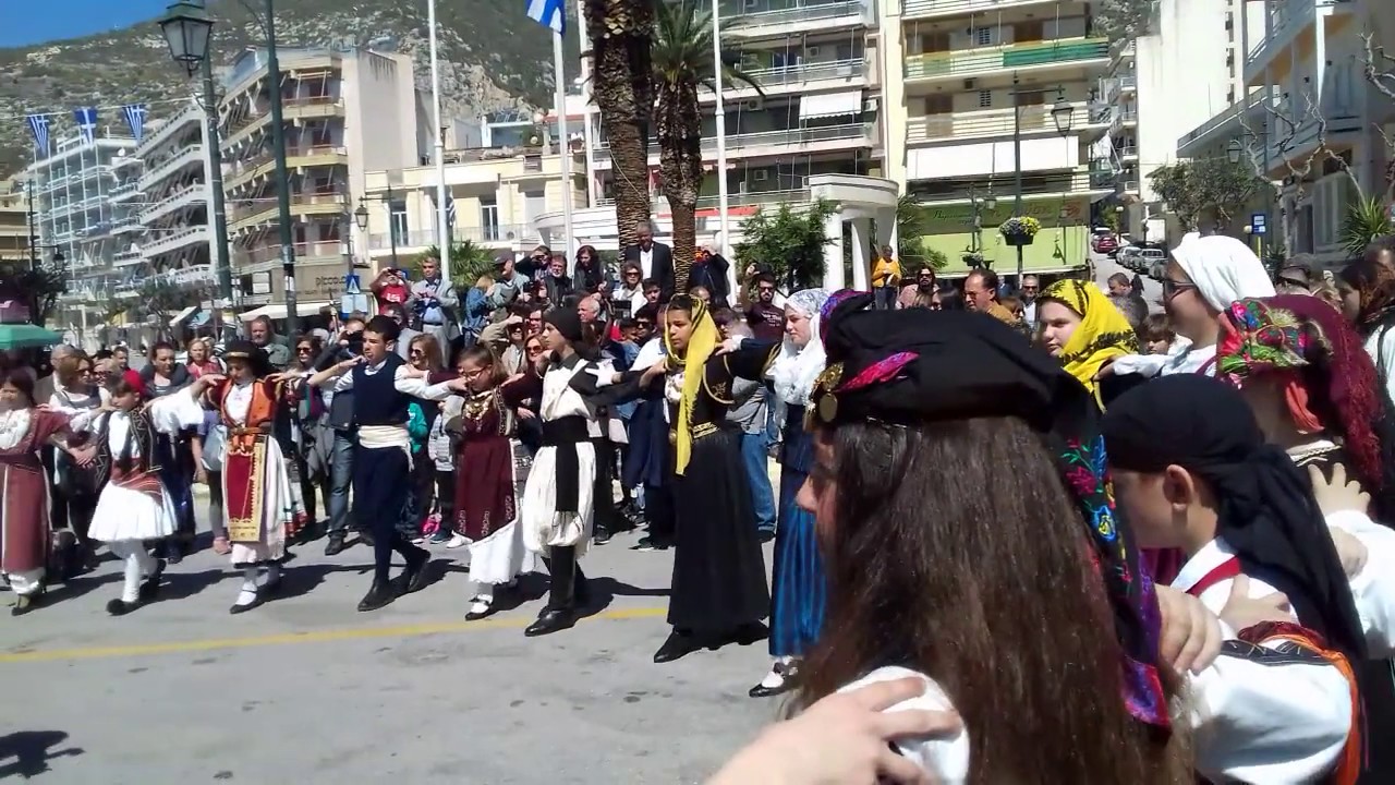 ΠΑΡΑΔΟΣΙΑΚΟΙ ΧΟΡΟΙ ΓΥΜΝΑΣΙΟ ΛΟΥΤΡΑΚΙΟΥ(2) - YouTube