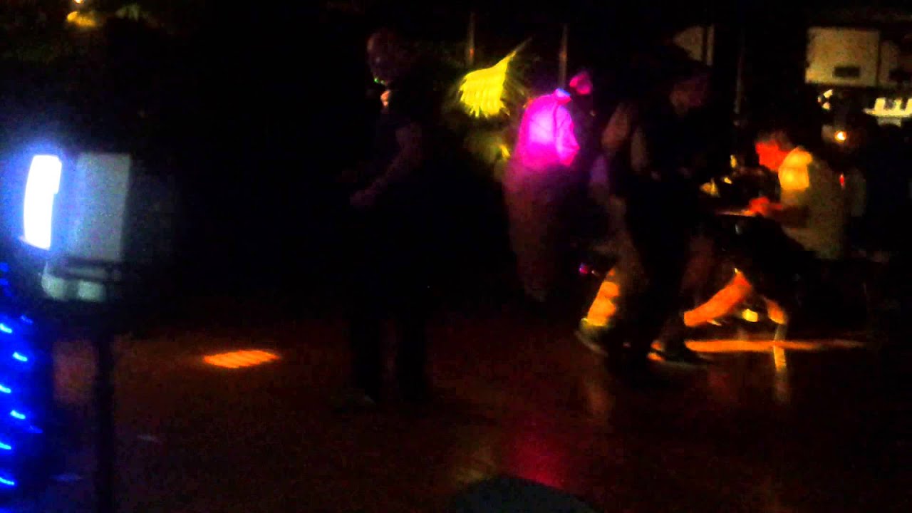 Loppy dancing - YouTube