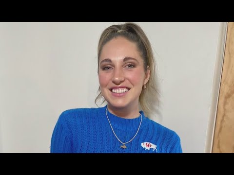 Heartfelt gesture goes a long way after Hamlin's collapse | NewsNation ...