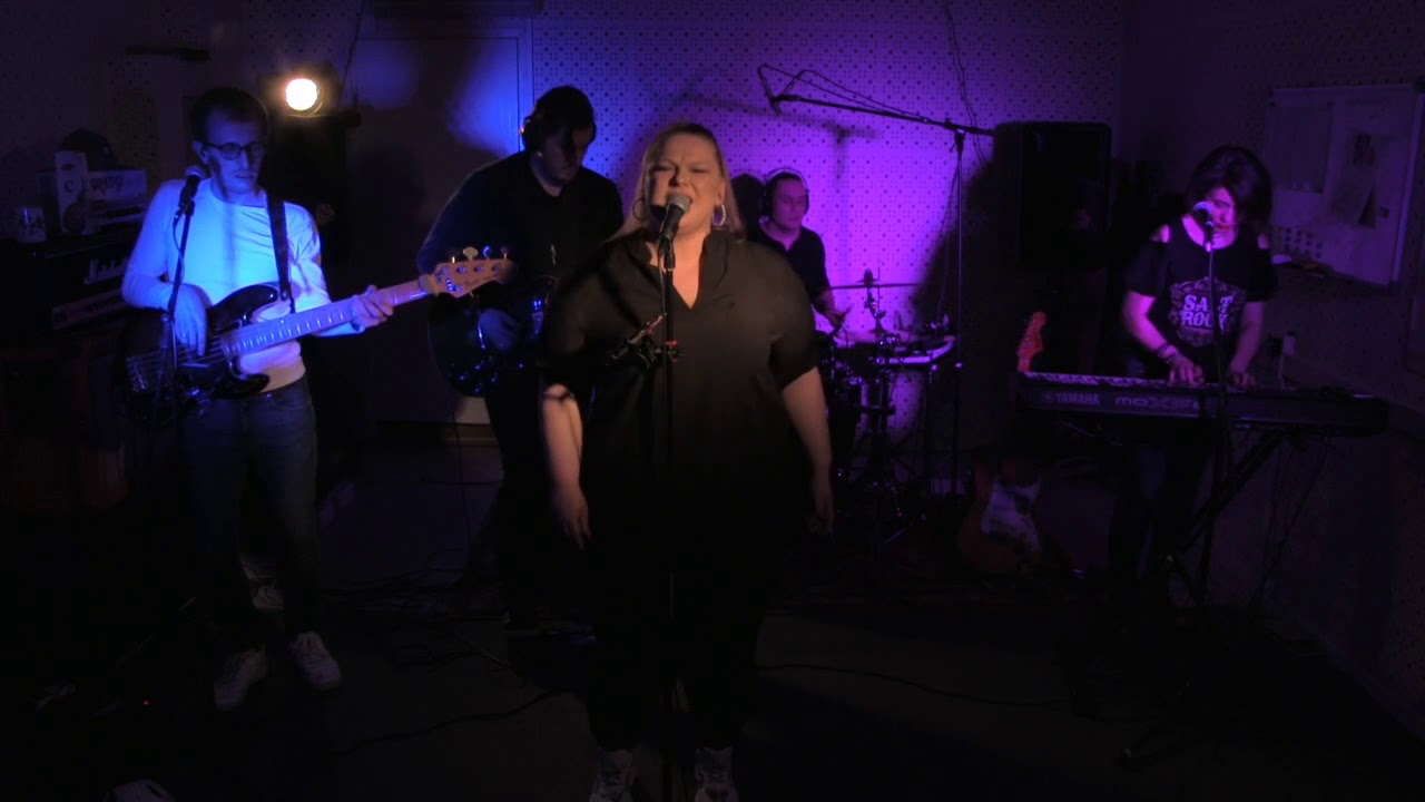 NiNa Band - Посмотри в глаза (Ветлицкая live cover) - YouTube
