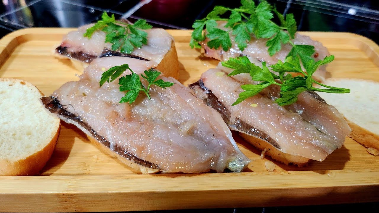 Aceste pește marinat e foarte gustos. Pentru Aperative. (Siliotca ...