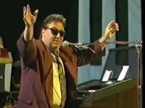 George Fleury live! - Heartbreak - YouTube