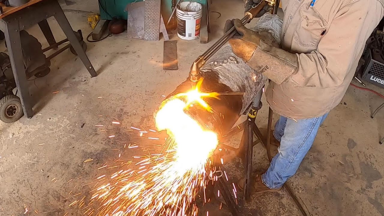 Fire in the hole!.. Small core barrel repair. - YouTube