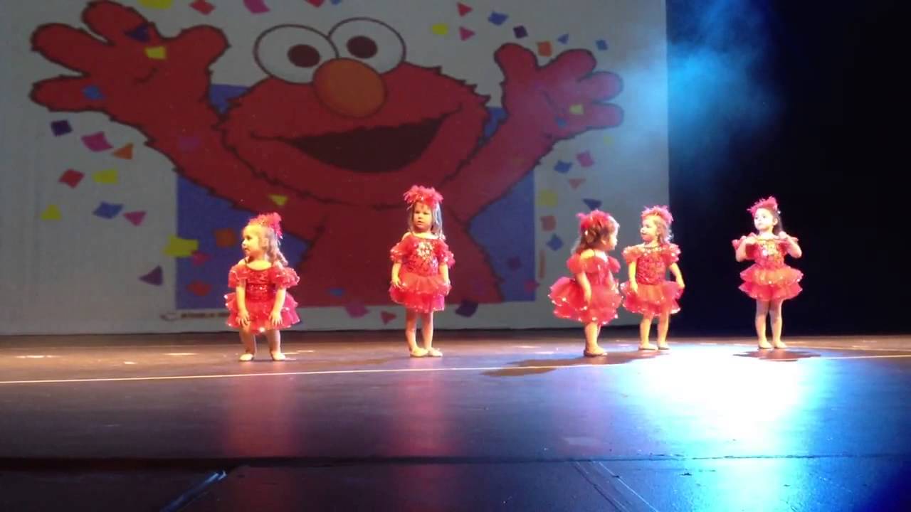 Elmo's song (ballet) - YouTube