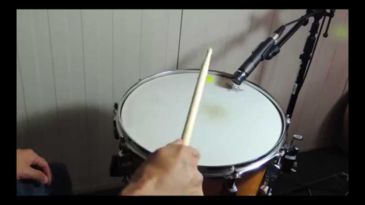 Microfoneo - Tarola - YouTube