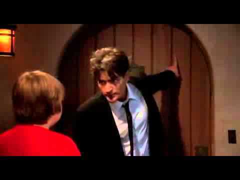 Two And A Half Men - Charlie auf LSD - YouTube