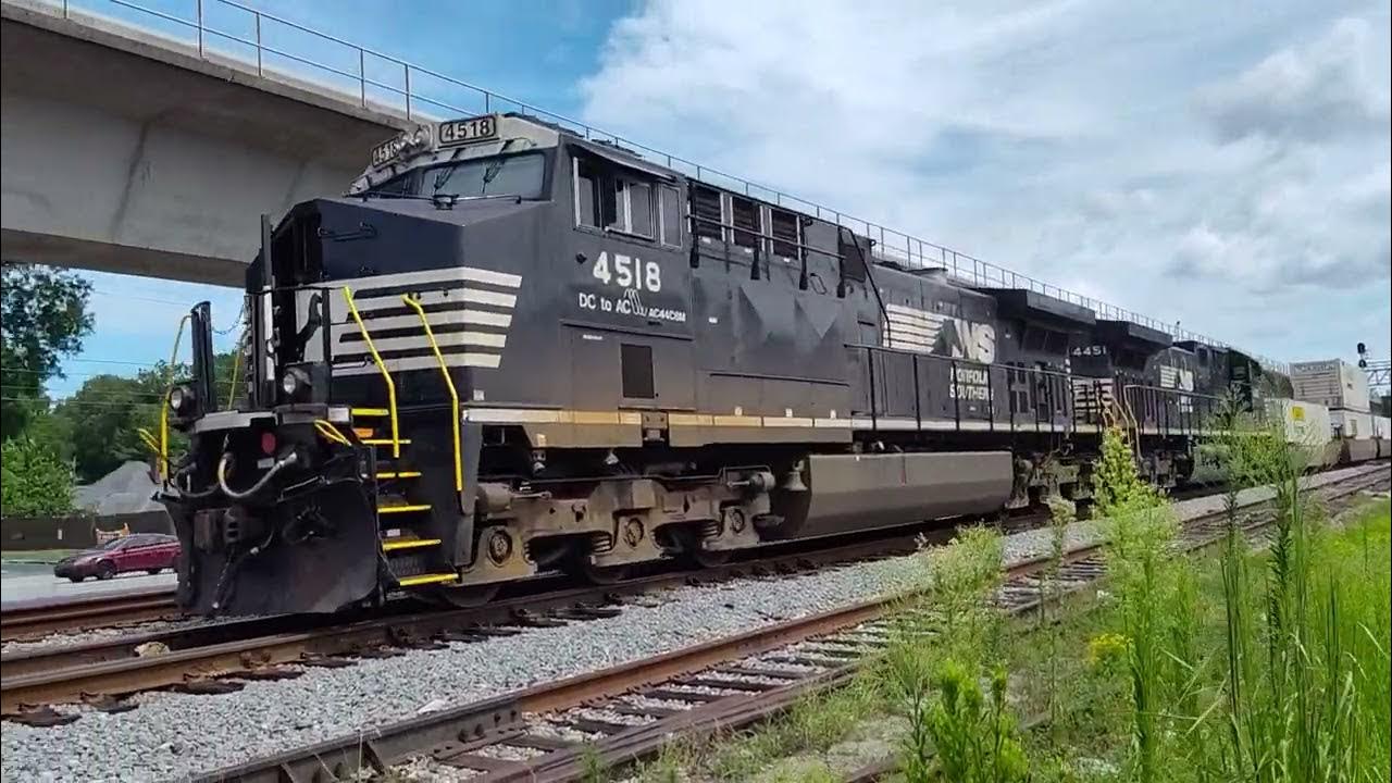 Action at Oakland Jct 8/6/24: Short NS freight train held up by stuck truck finally on the move ...