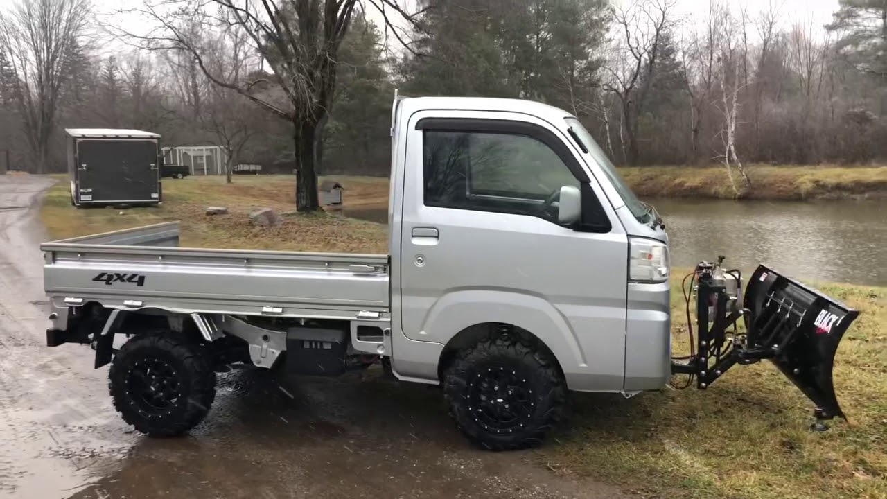 Automatic 2017 Daihatsu Hijet Mini Truck - YouTube