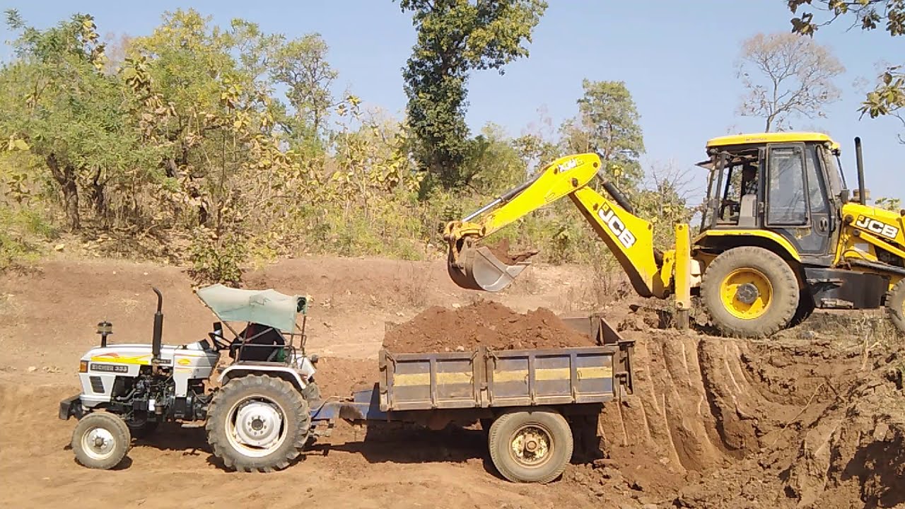 New JCB 3dx Loading Mitti in Eicher 485 4wd Tractor Loading Mud | Jcb ...