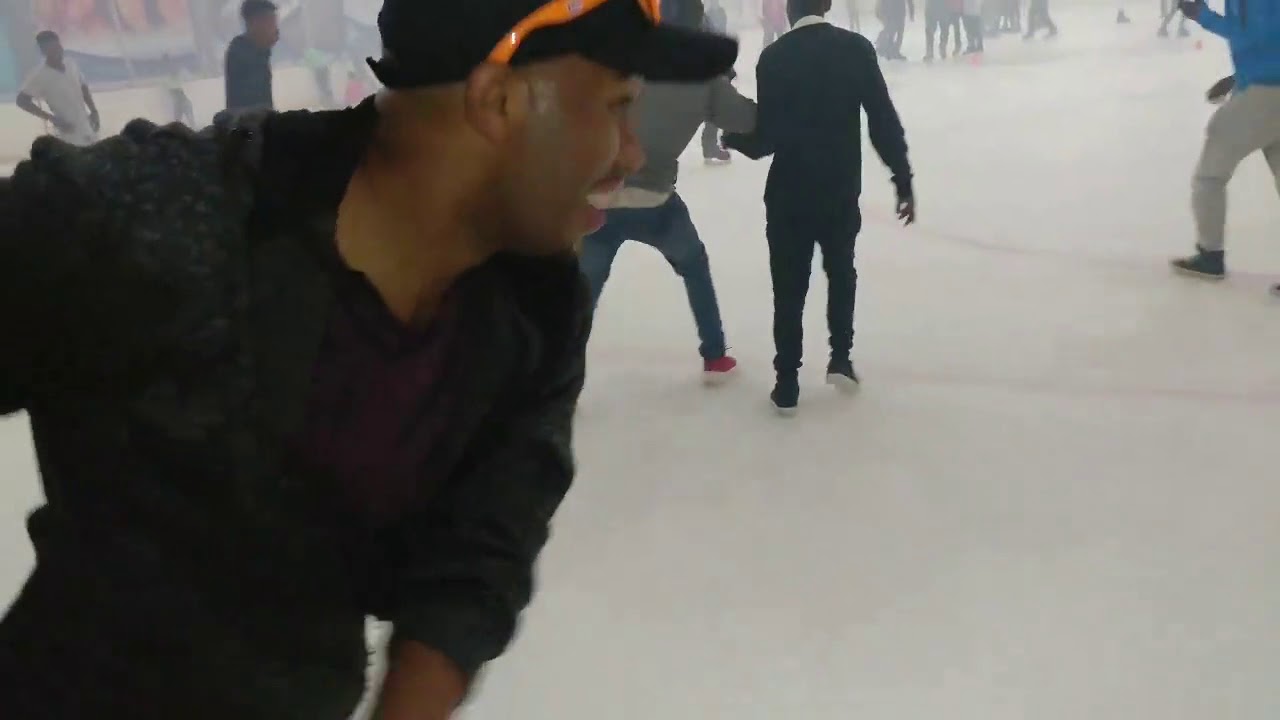 ice skating NORTHGATE ( Soccer on ice - YouTube