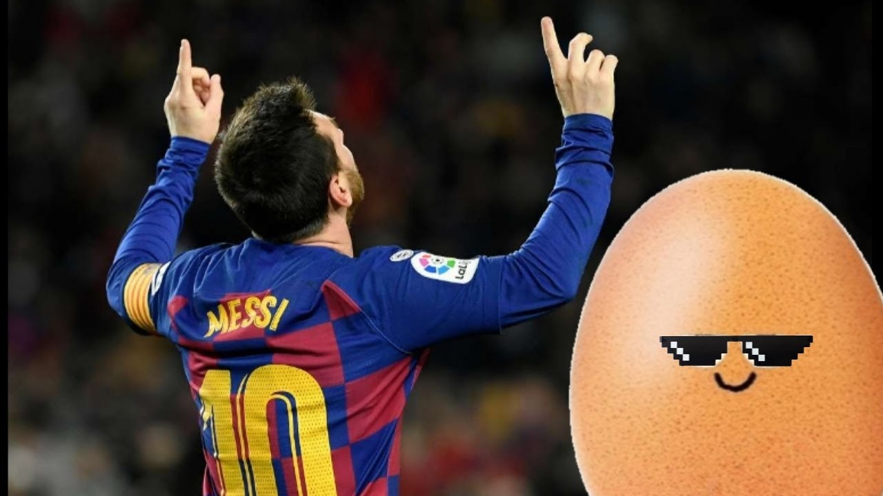 Messi Plays With Eggs!!! - YouTube