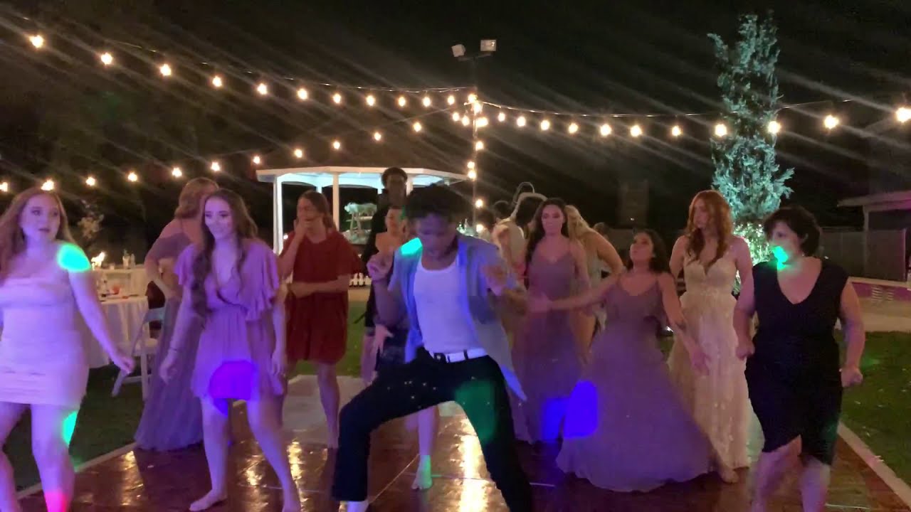 Wobble at a backyard wedding - YouTube