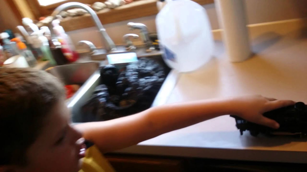 The fart fart train - YouTube