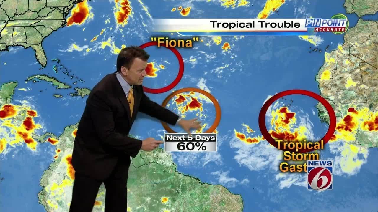 News 6 Chief Meteorologist Tom Sorrells tracks the tropics - YouTube