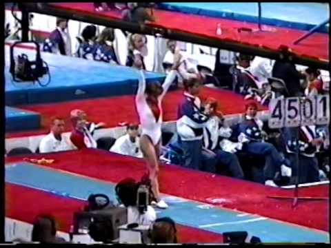 Kerri Strug - Vault - 1996 Olympic Trials - YouTube