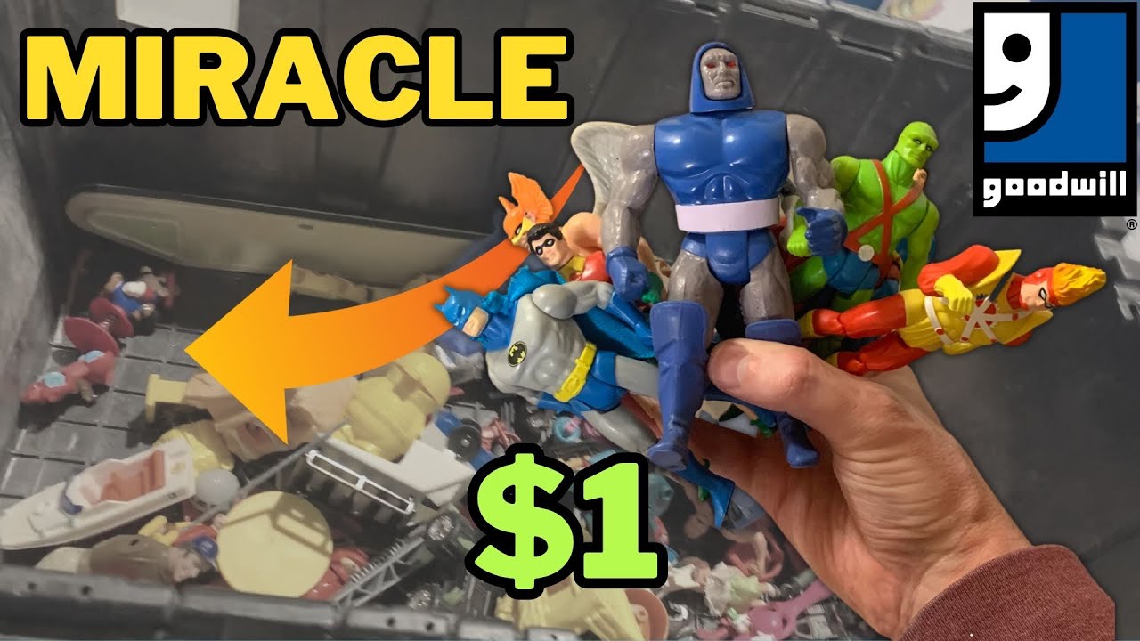 It Was An 80's TOY MIRACLE at the Goodwill Bins! - YouTube