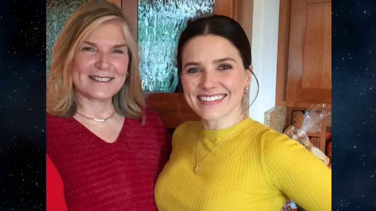 Who Is Sophia Bush Parents