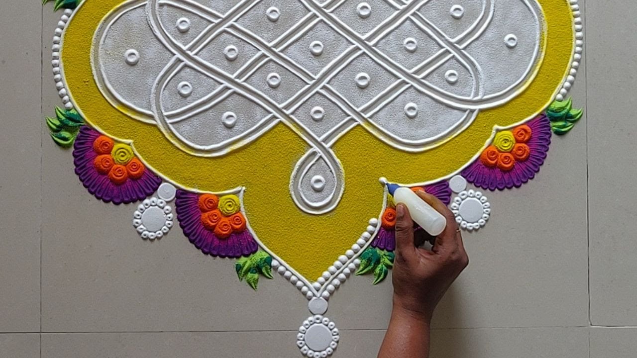 Beautiful Fusion Rangoli Design | Traditional Sikku Kolam and Flower ...