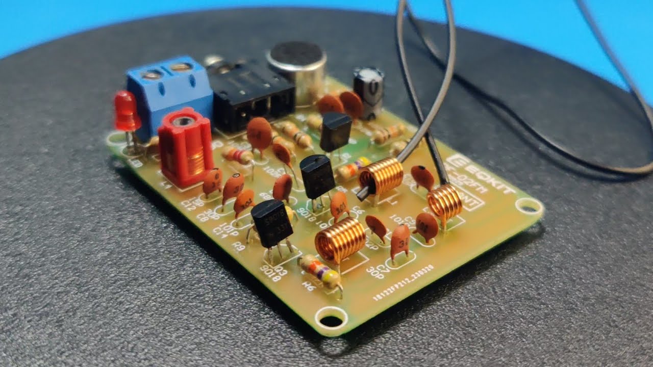 DIY Radio transmitter circuit | unlimited free talk to friends - YouTube