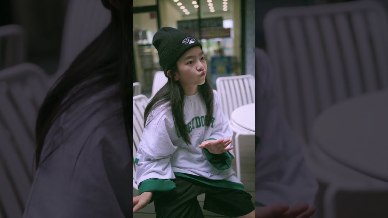 XXZXX 피팅모델 김시윤 - YouTube