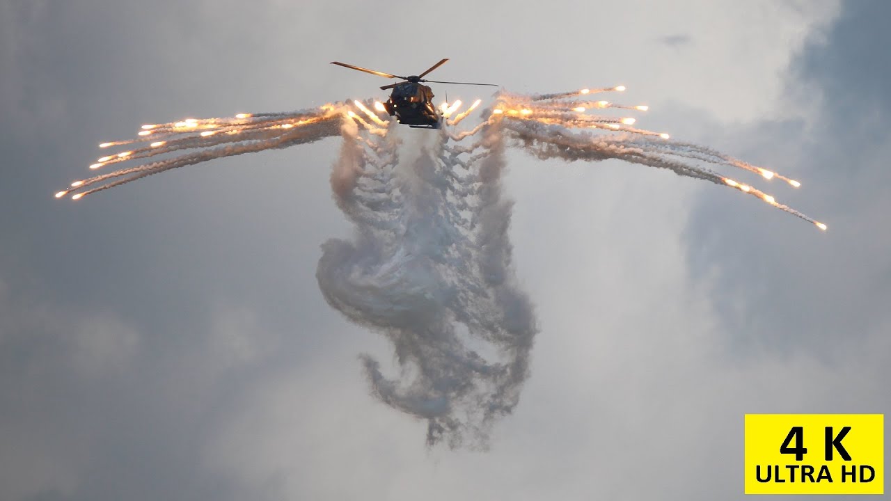 4Kᵁᴴᴰ NH90 Spektakuläres Flares Display beim Tag der Bundeswehr 2024 in ...