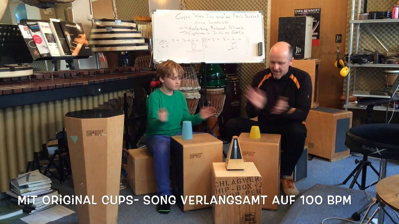 Cups Becher- Groove richtig in Time spielen - YouTube