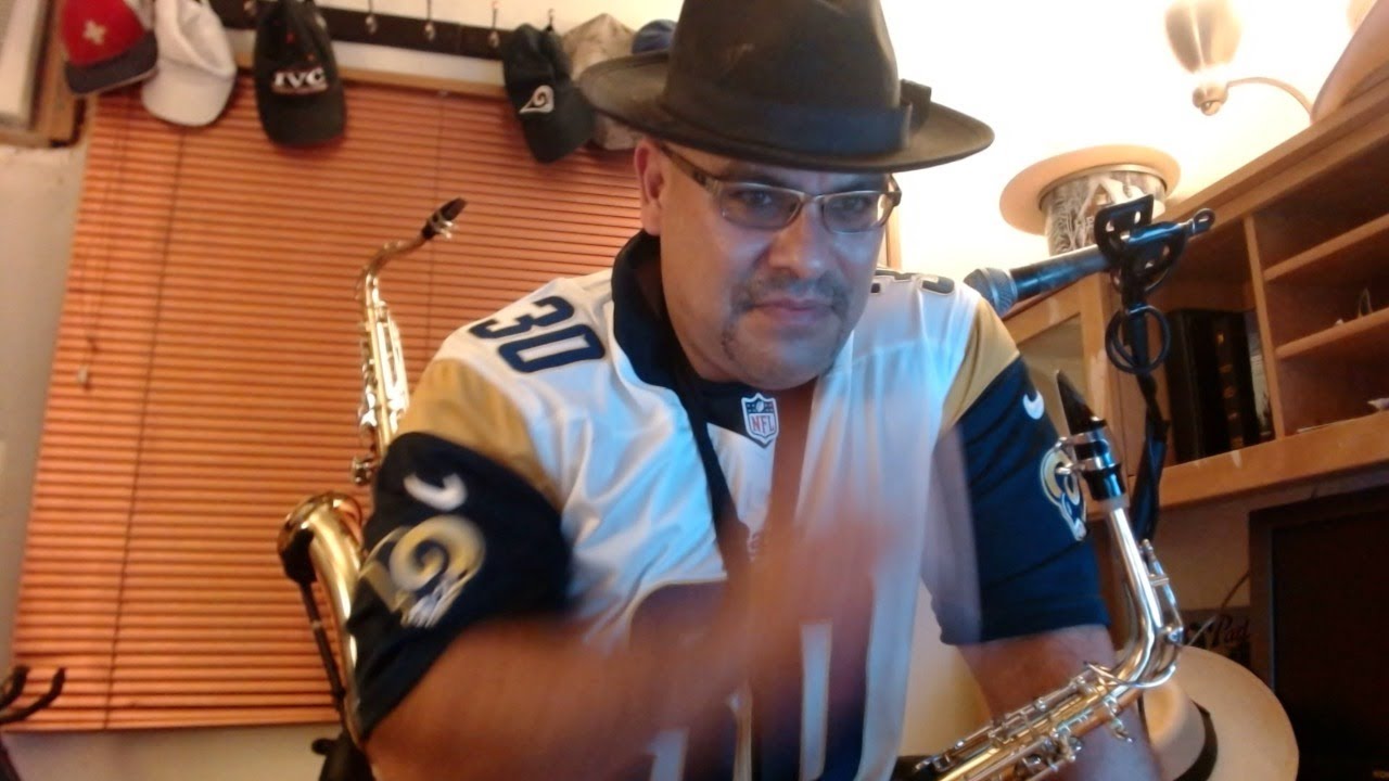 Gabby Gabe and his SAX Xmas MIX 2021 - YouTube