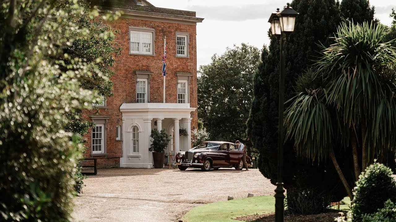 Highfield Park, Hook, UK | Holidays In Europe - YouTube