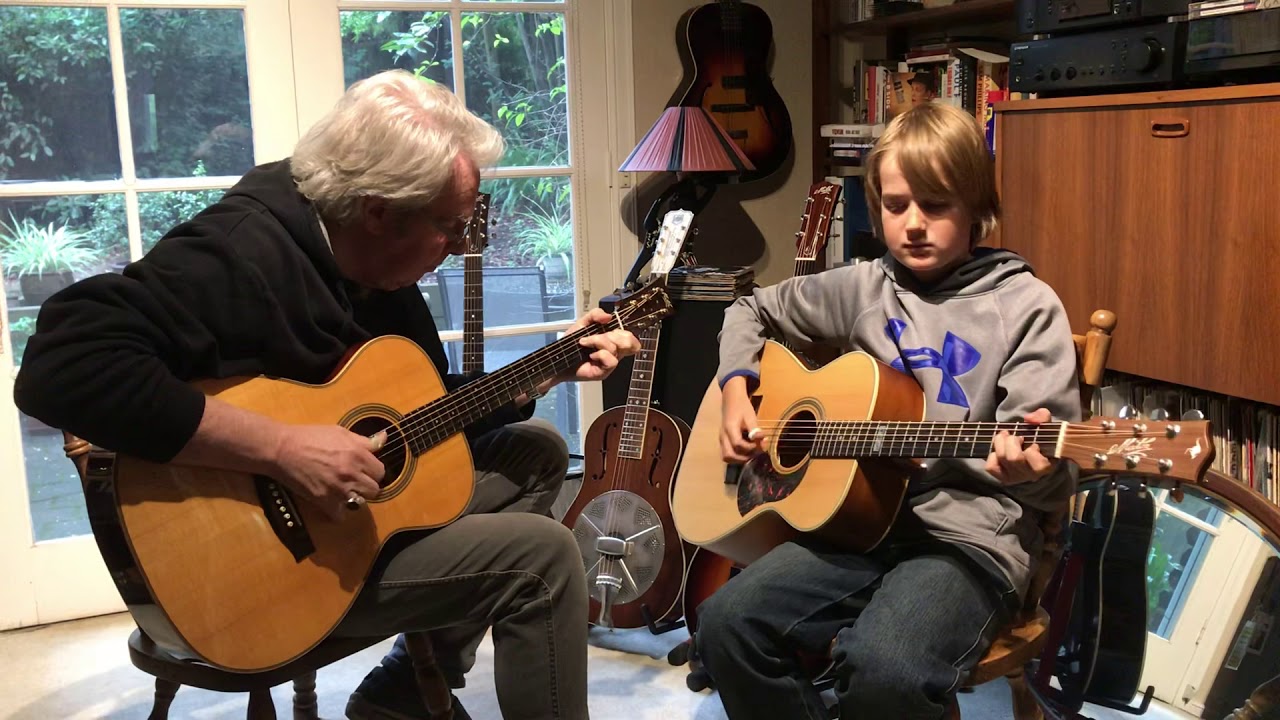 Ben Gillard and Nick Charles play House of the Rising Sun impro - YouTube