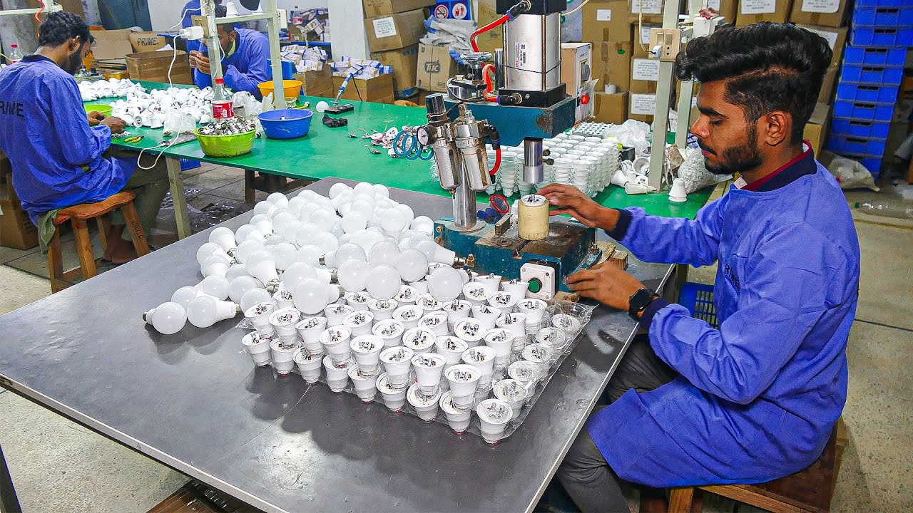 Making LED Bulbs - YouTube