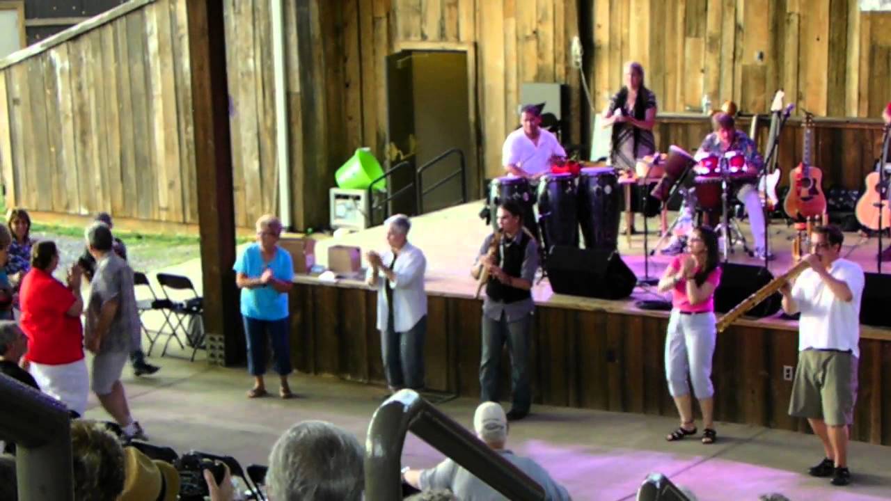 Sueños de la Isla - Ryan Little Eagle & Spirit N 2 Sound ft Kaele, Adam ...