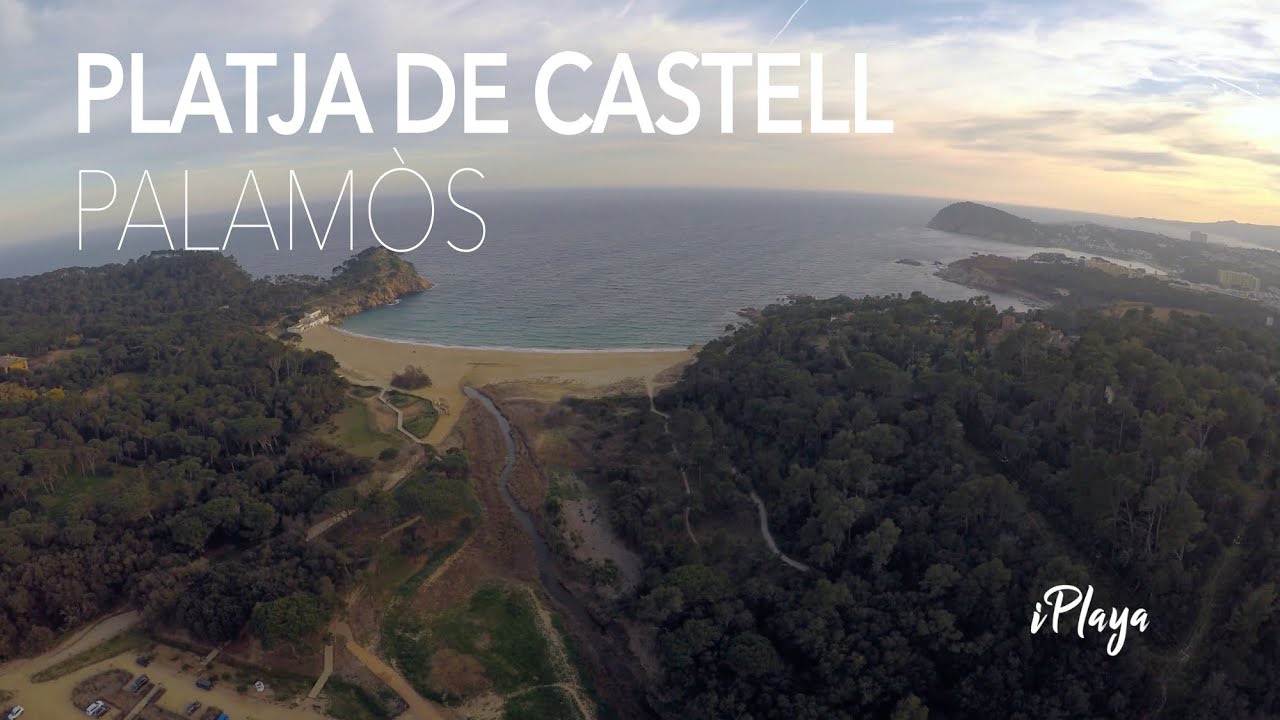 Recorrido por la playa de Castell, en Palamòs - YouTube