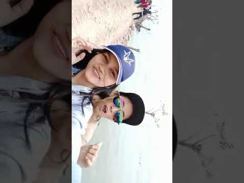 Jngn lihat rok sobek lifia sgudang bakat! 😆😃katrok bin kuper pusing muter2 dipantai anyer